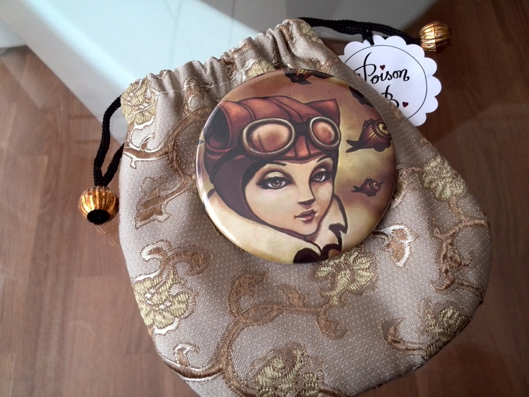 Poison B.: ilustraciones exquisitas transformadas en joyas únicas – La ...